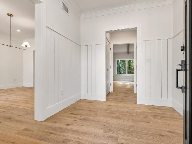 12 5 Wentworth Drive
