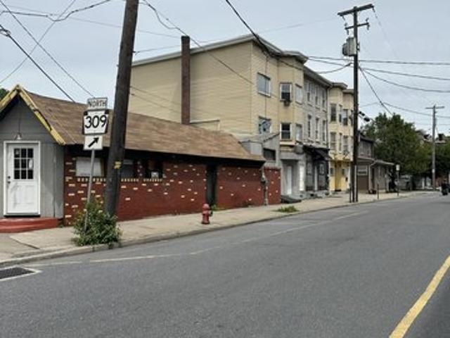 12 14 Mauch Chunk St, Tamaqua, PA 18252