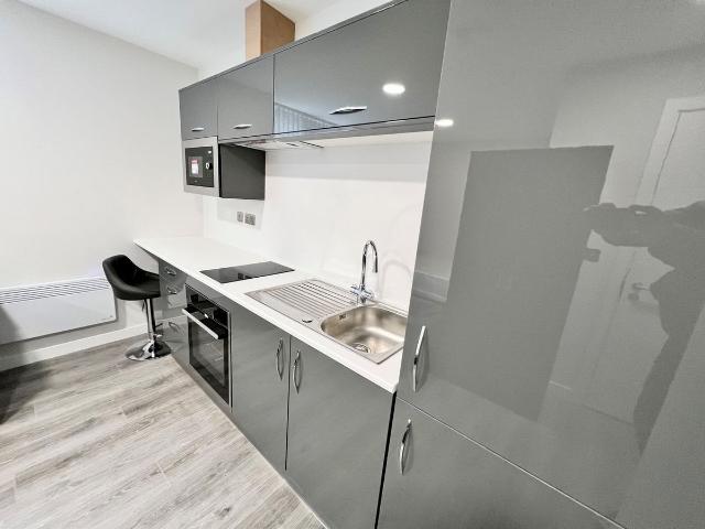 12 14 Park Lane, Sunderland SR1, 1 bed flat to rent, £775 pcm | PrimeLocation