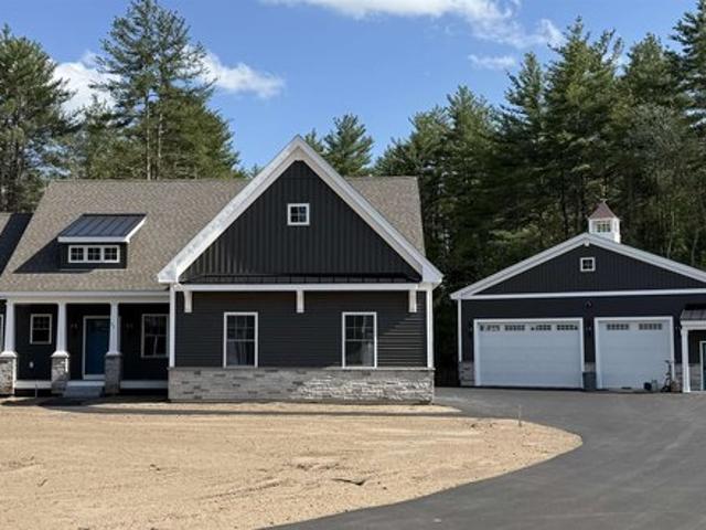 12 Tallarico St Unit 28, Litchfield, NH 03052