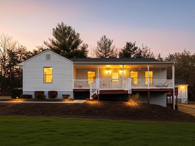 12 Truitt Ln, Fishersville, VA 22939