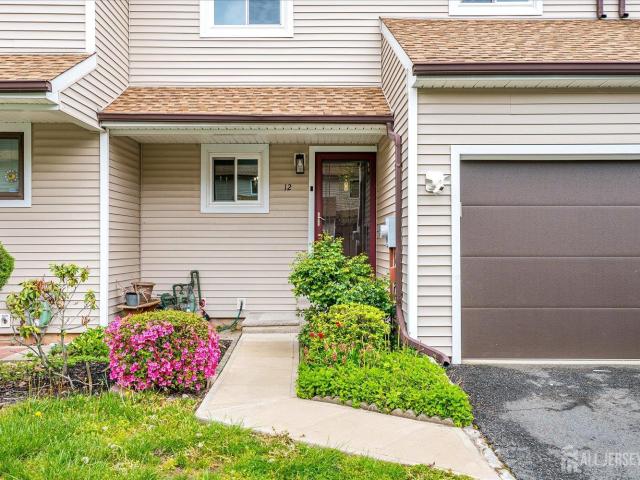 12 Tulip Court