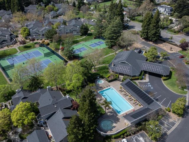 12 Valley Club Cir, Napa, CA 94558 | MLS #326029 | Compass