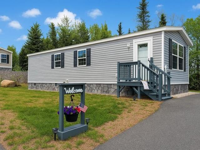 12 Victoria Ln, Berlin, NH 03570