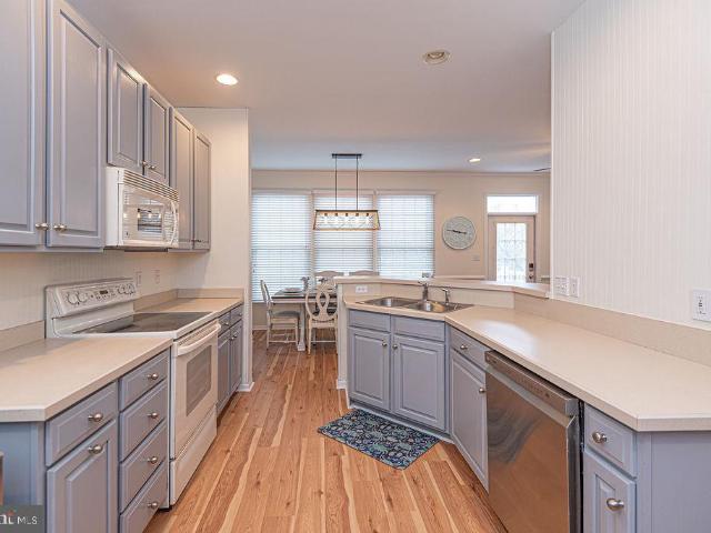 12 Village Green Dr, Ocean View, DE 19970 | Compass
