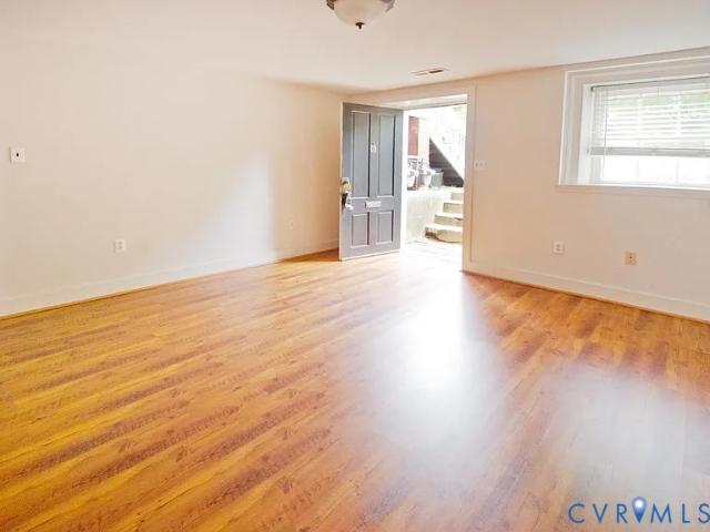 12 W Clay Street B