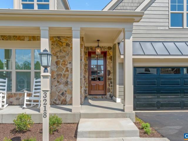12 warwick dr