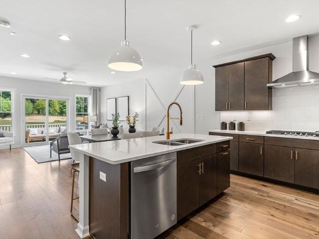 12 Weathervane Dr, Unit 21, Walpole, MA 02081 | MLS #73487 | Compass
