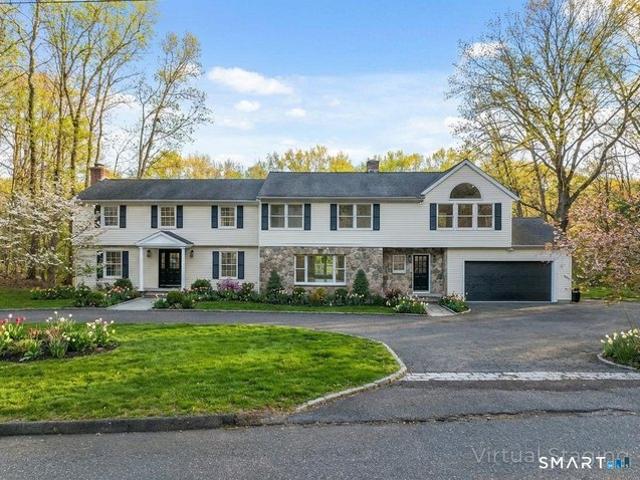 12 Werf Dr, Redding, CT 06896
