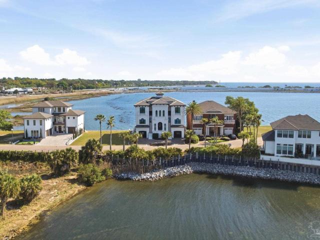 12 Wharf Ave, Pensacola, FL 32502 | MLS #680072 | Compass