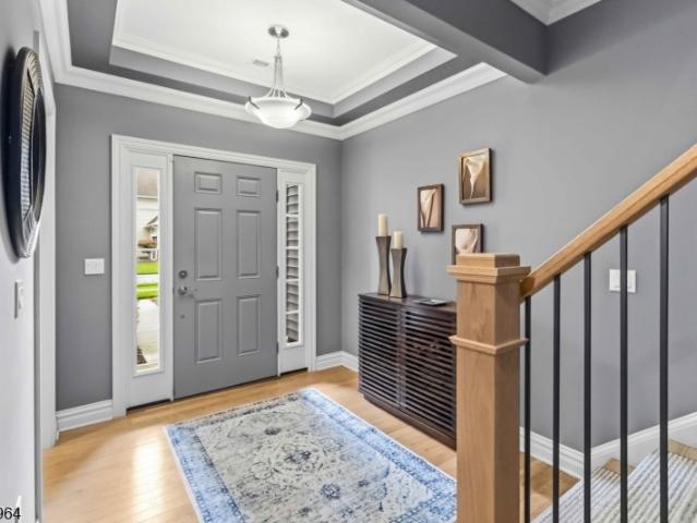 12 Whitney Farm Pl
