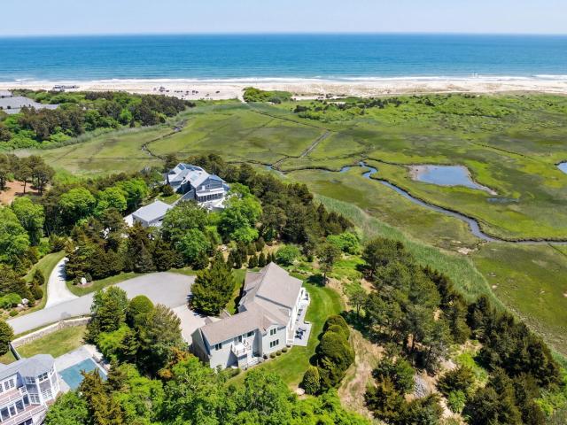 12 Windswept Lane