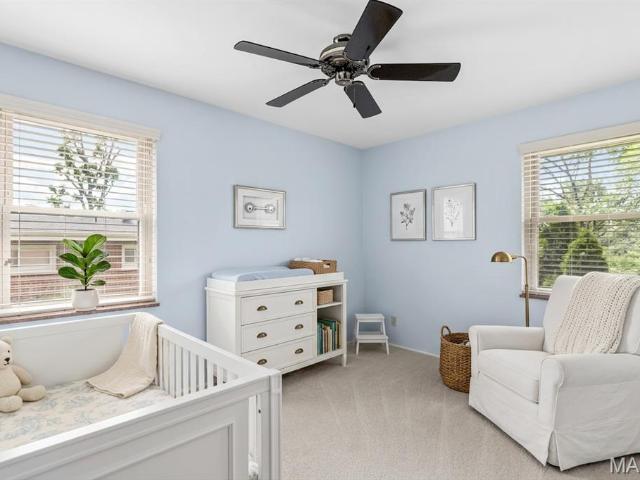 12 Winslow Ln, Des Peres, MO 63131 | MLS #26008