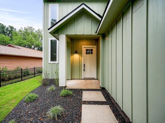 12 Wilson Cir, Wimberley, TX 78676