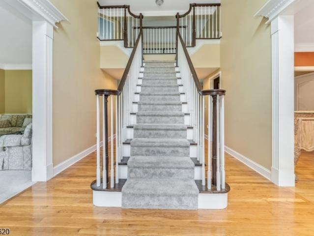 12 Wyckoff Rd