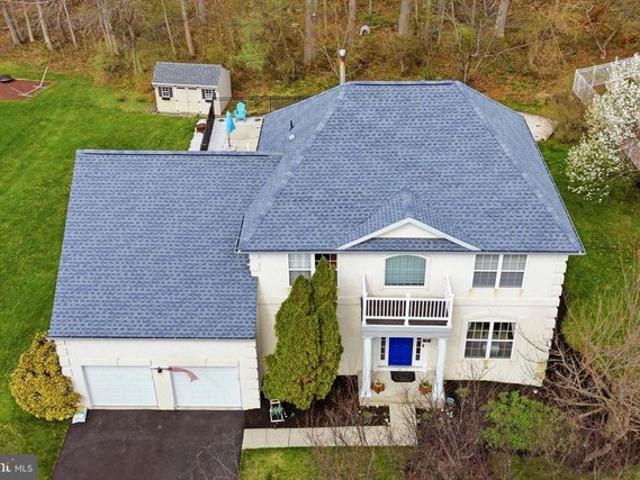 12 Wycklow Dr, Robbinsville, NJ 08691