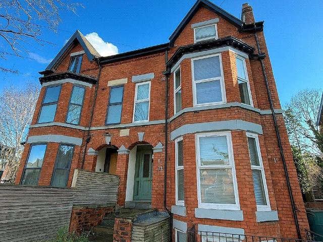 12 York Road, Chorlton, Manchester, M21 2 bed apartment to rent £1,295 pcm £299 pw
