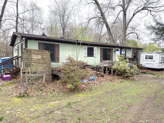 12 Acorn Ln, Hopewell Junction, NY 12533 | MLS #989670