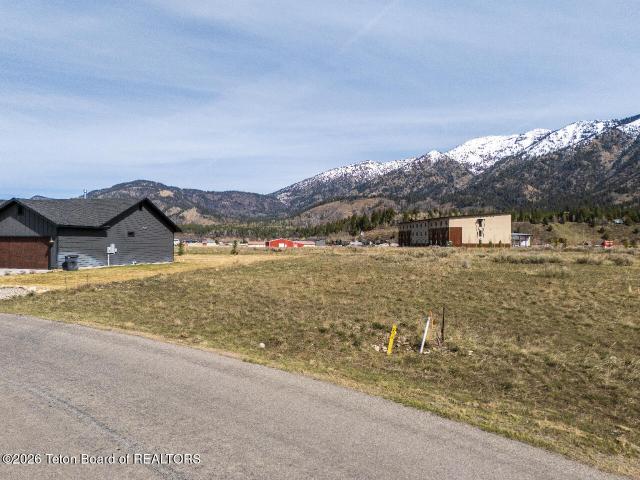 12 Aster Loop, Alpine, WY 83128 | MLS #26 497 | Compass