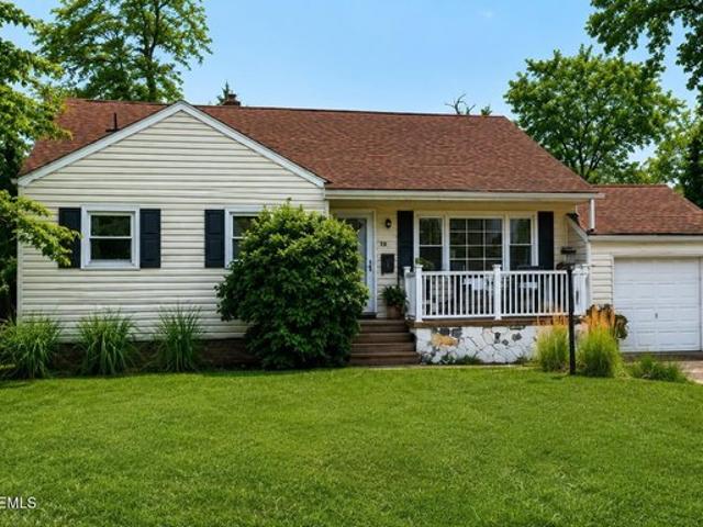12 Arno St, Ocean Township, NJ 07755