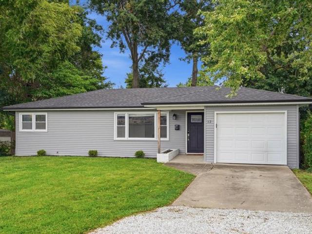 12 Atkins Dr, Columbia, MO 65203