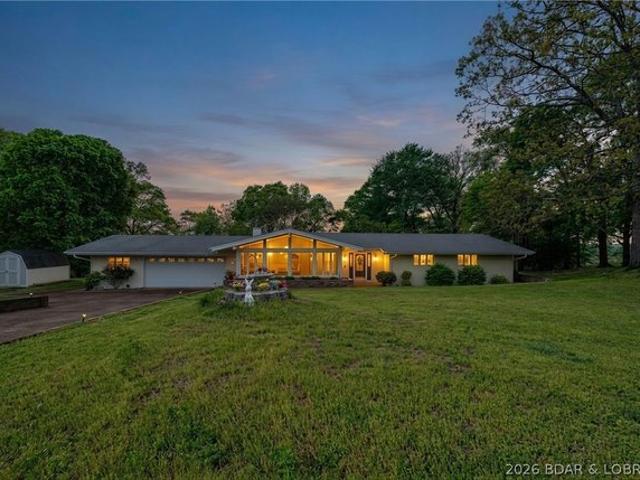 12 Avery Dr, Kaiser, MO 65047
