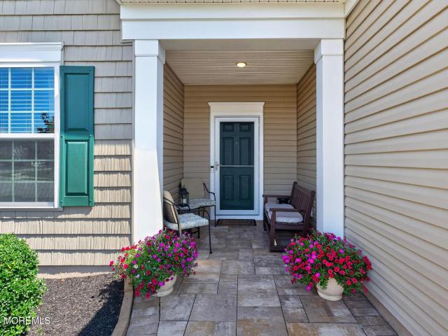 12 Aylesford Lane