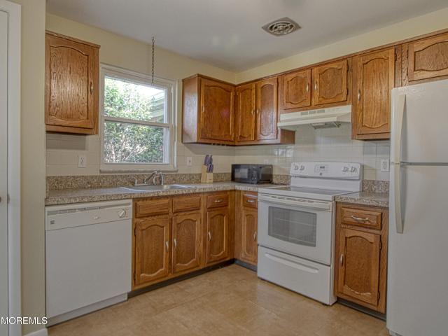 12 B Salem Drive