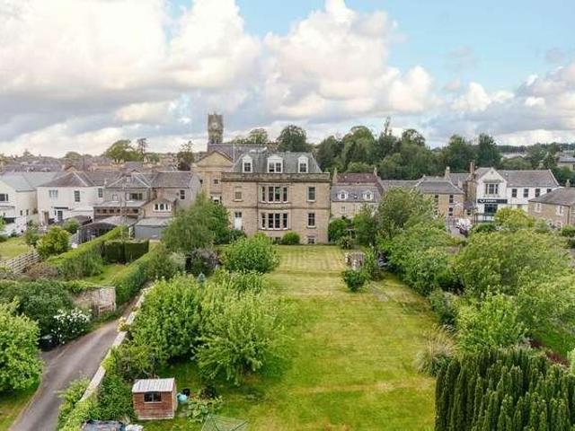 12 bed house for sale