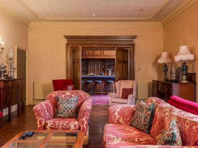 12 bed house for sale