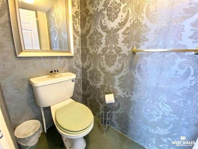 12 bed property for sale