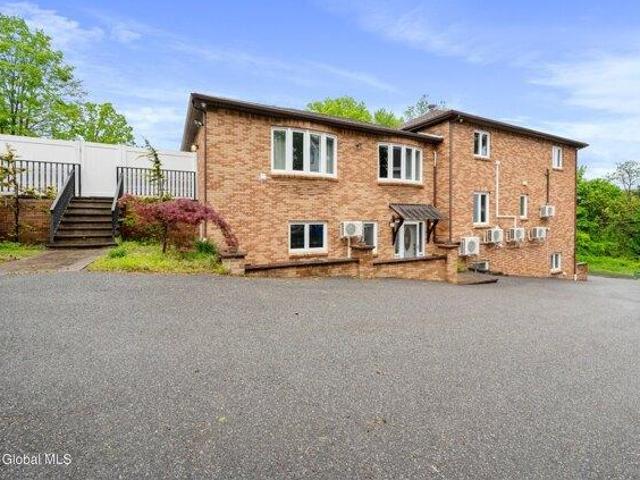 12 bedroom, Middletown NY 10940 LS102279895