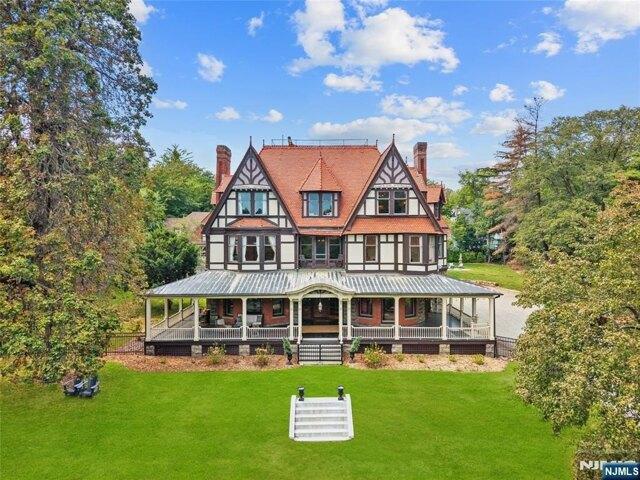 12 bedroom, Montclair NJ 07042 104761699