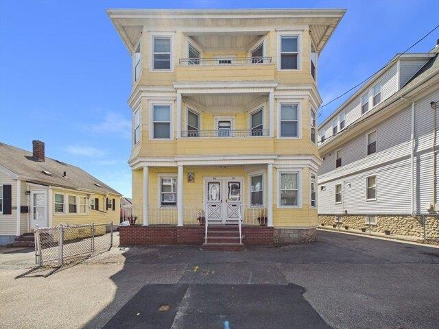 12 bedroom, New Bedford MA 02745 104148501