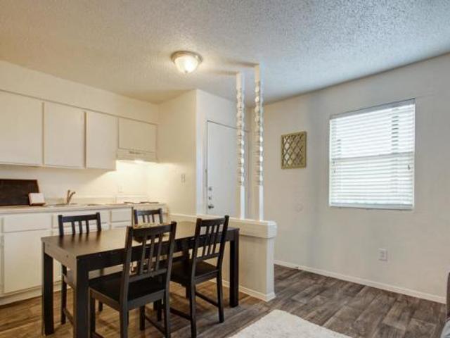12 bedroom, Austin TX 78752 LS77114160