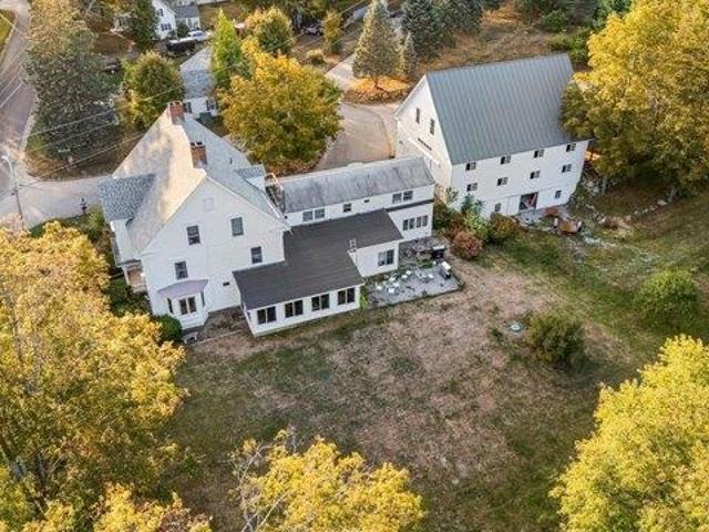 12 bedroom, Andover NH 03216 104332095
