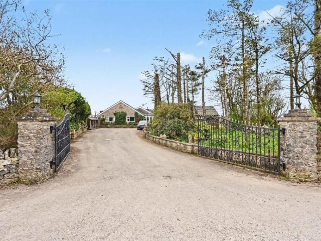 12 bedroom bungalow for sale