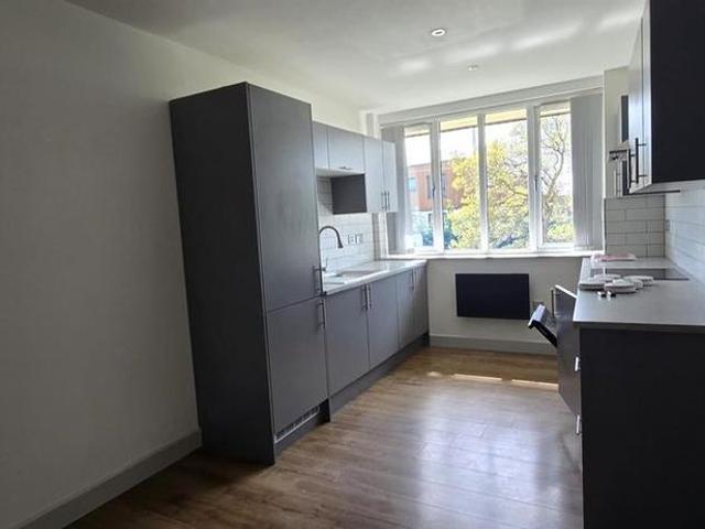 12 bedroom block of apartments to rent