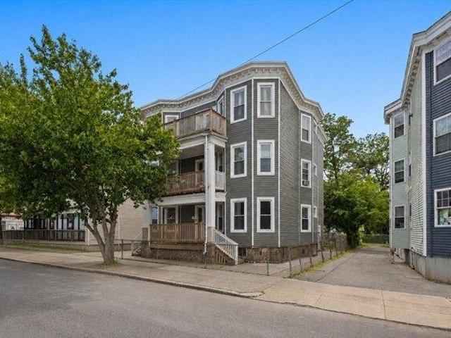 12 bedroom, Boston MA 02122 104406351