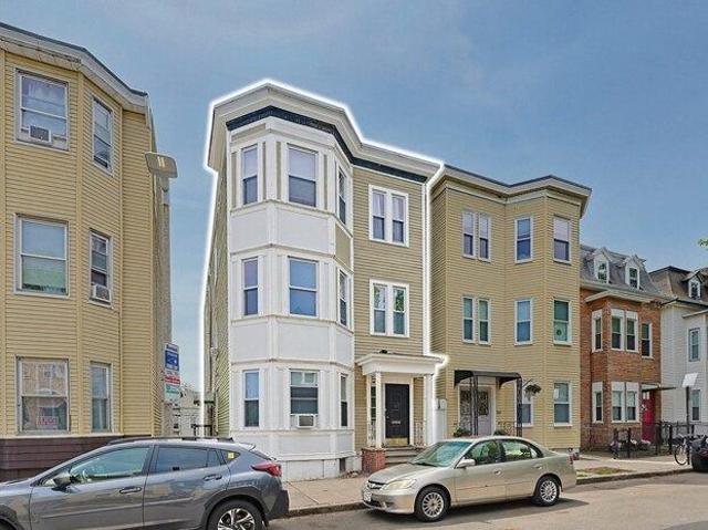 12 bedroom, Boston MA 02128 104045847