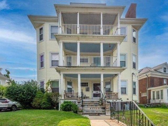 12 bedroom, Boston MA 02136 104567567