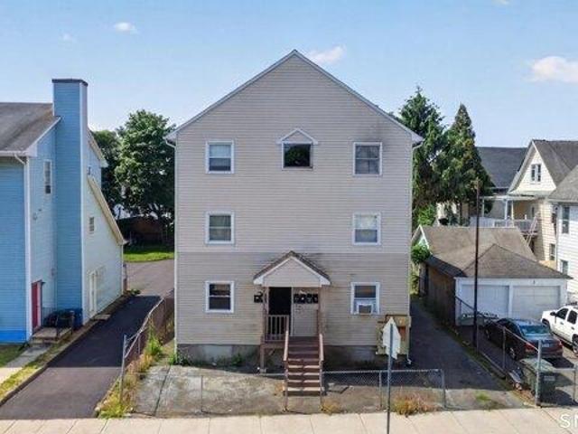 12 bedroom, Bridgeport CT 06608 104299026