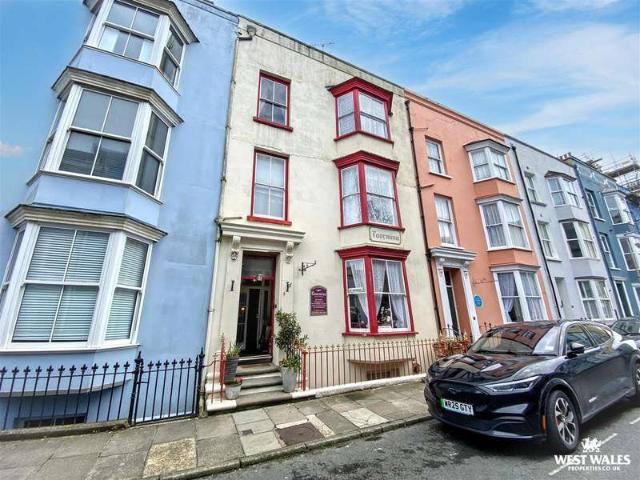 12 Bedroom Commercial Property