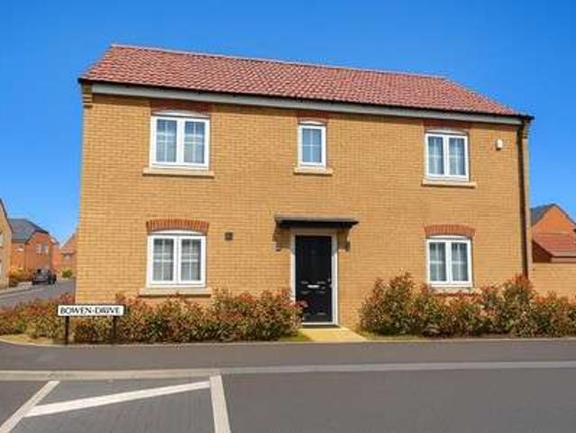 12 Bedroom Detached House