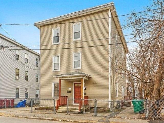12 bedroom, Lowell MA 01850 102344730