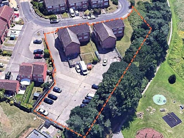 12 bedroom property with land for sale