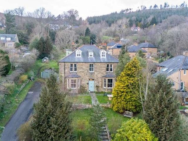 12 Bedroom Property