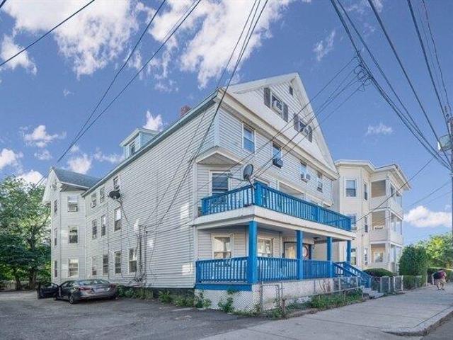 12 bedroom, Revere MA 02151 104604919