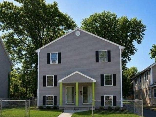 12 bedroom, Springfield MA 01107 103888545
