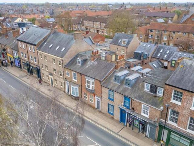 12 bedroom terraced house for sale in Brook Street, Behind St Johns University, York, YO31
